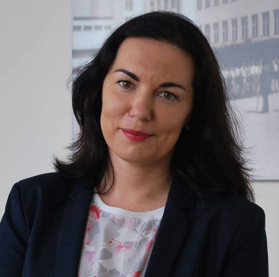 ICOLLE Sonia - ENG - Mezinárodní vědecká konference o celoživotním ...